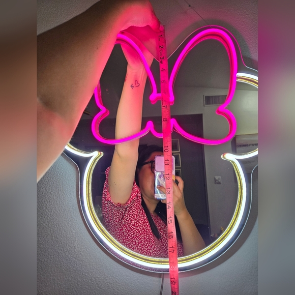 Hand Crafted | Office | New Minnie Mouse Mirror Led Light Wall Art Pink ...